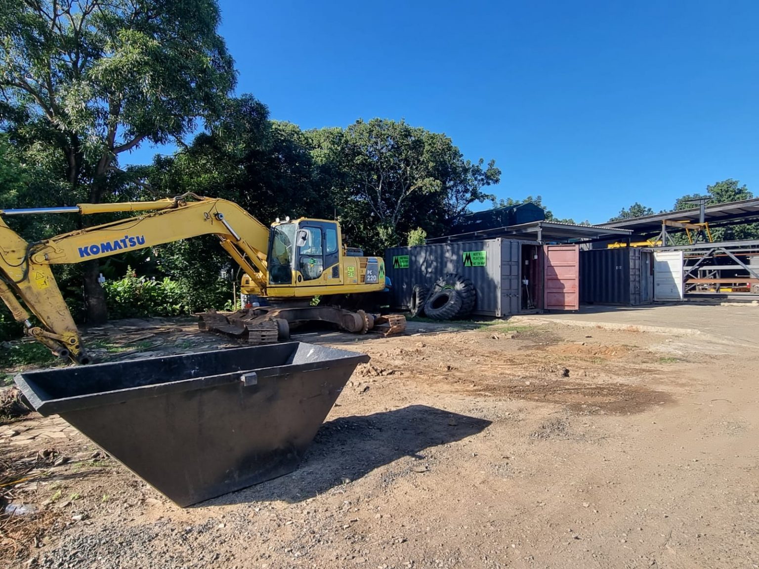 Container and Vehicle Storage Facility - Lyles Logistics (Pty) Ltd
